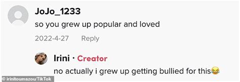 I M Petite With Naturally Big Boobs Strangers Accuse Me Of Stuffing