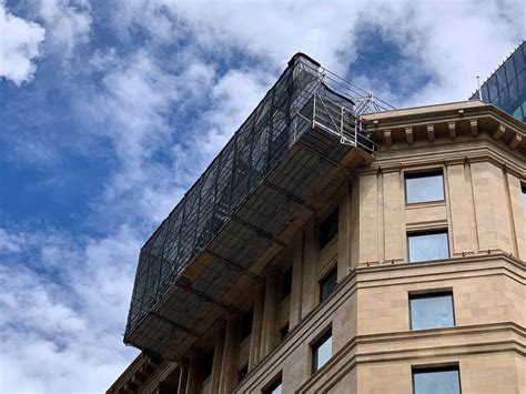 Guide To Cantilevered Scaffolding