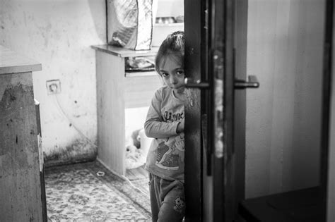 Srbi Za Srbe „Јесте да се ложи нон стоп али не може толико да се загреје ” Зидови пуни влаге