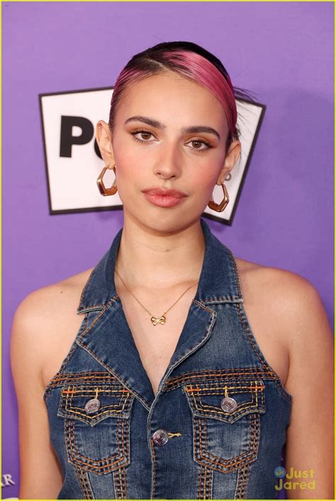 Kylie Cantrall Reunites With Hsmtmts Co Stars At Inside Out 2