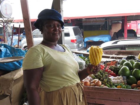 Exploring Jamaican Markets Jamaica Cultural Tours