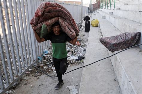 Smac Mccreanor Aka Hydraulic Press Girl Makes Gallery Debut At The