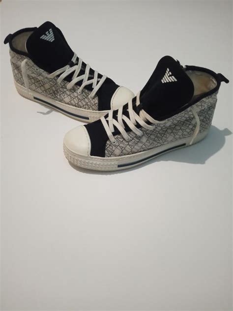 Кроссовки Armani — ціна 850 грн у каталозі Кеди Купити жіночі речі за доступною ціною на Шафі