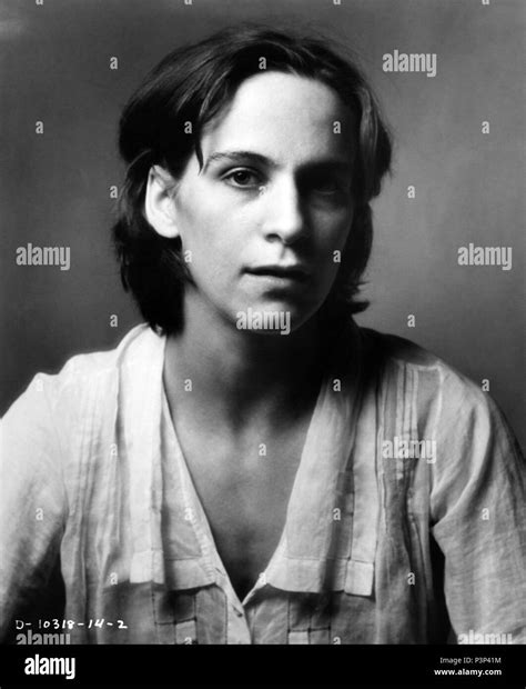 Amanda Plummers Instagram Twitter And Facebook On Idcrawl