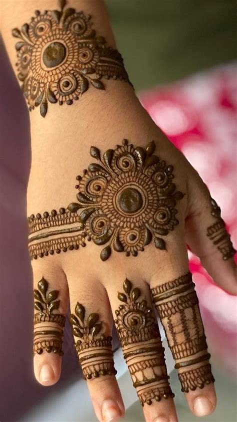 New Eid Mehndi Designs 2023 Easy