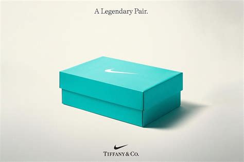 Официальные фотографии кроссовок Nike Air Force 1 Low x Tiffany & Co.