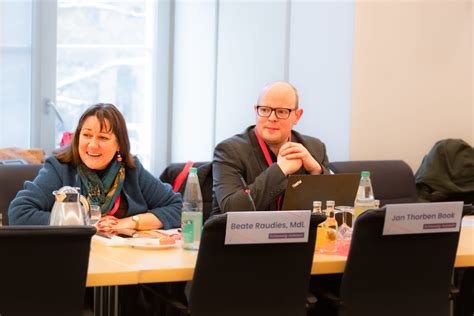 Meine Wochennotizen › Beate Raudies