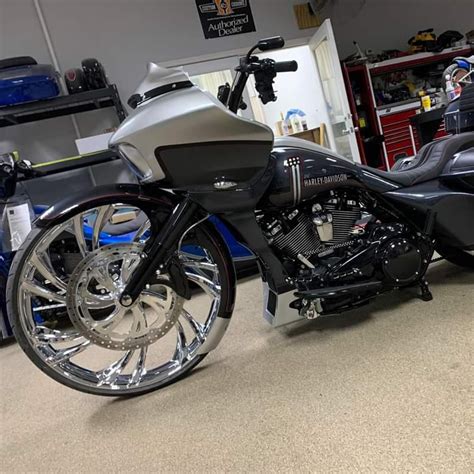 Harley Street Glide Training Wheels At Dorothy Boots Blog