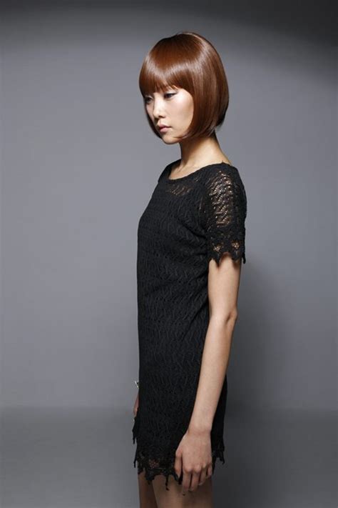 [화보] 모델 송은지 짧은 뱅 헤어스타일 날렵한 옆선 눈길