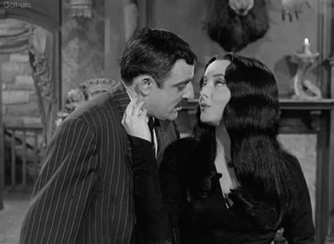  De Morticia Et Gomez Addams  Weenus
