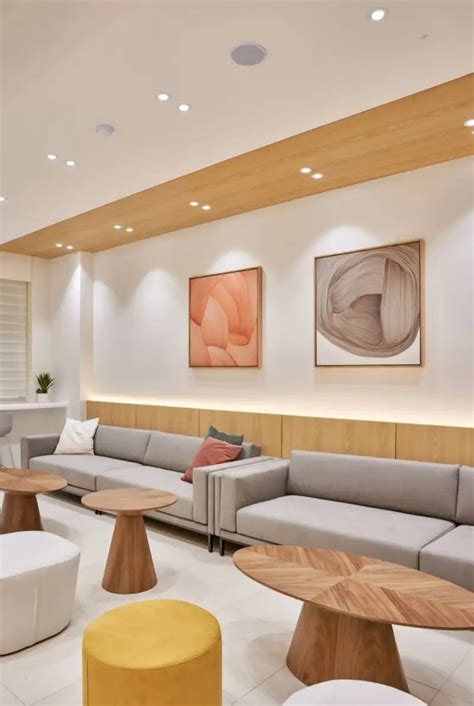 화이트and우드톤 모던한 100평 치과인테리어 의정부 의정부동