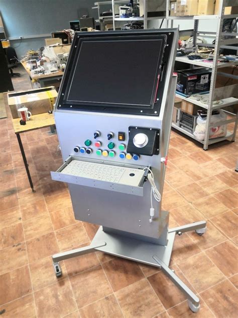 Пин от пользователя Phạm Duy на доске CNC Мебель из сосны Дизайн лестницы Фрезерный станок с чпу