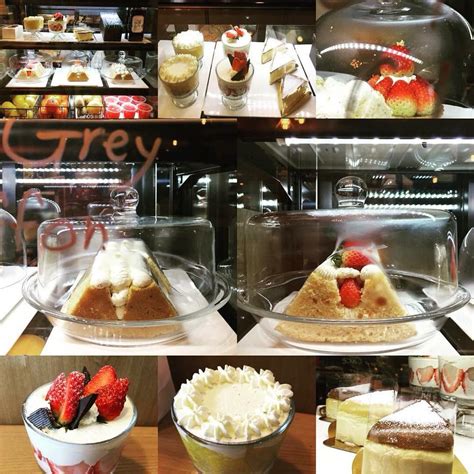 카페 포레 Café Forêt 카페포레 쇼케이스에 자기 자리를 잡고 있는 케이크들이예요~ 딸기 🍓 쉬폰이나 얼그레이 홍차 쉬폰자리에 이 아이들이 없으면 너무
