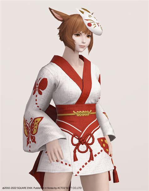 1여성용 붉은 나비 유카타 롱카의 옷장