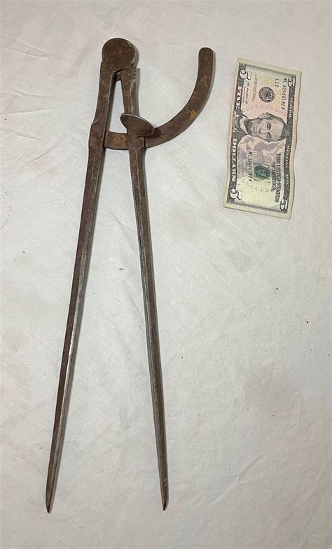 Large Rare Antique 18th Century Handmade Solid Wrought Iron Compass