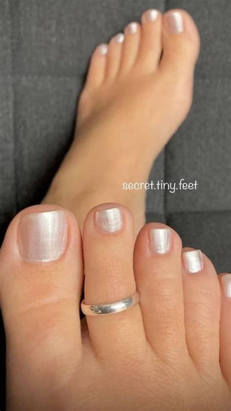 Pin De Nad En Bf Tacones Bonitos Tacones Zapatos Con Tacones Altos