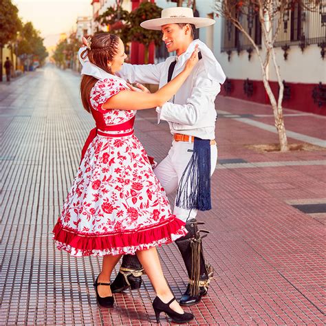 ¿cuÁl Es La Cueca MÁs Famosa De Chile Blog Gato Típico Chileno