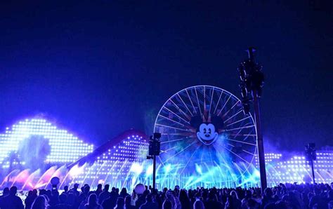 Disneyland To Run Incredicoaster During ‘world Of Color Orange
