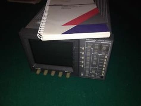 Tektronix 1740a Waveform Vector Monitor Spw Industrial