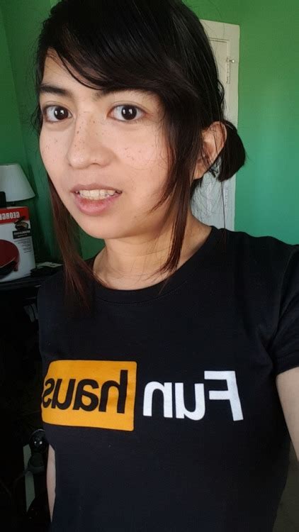 surprise-itssteak.tumblr.com - Tumbex