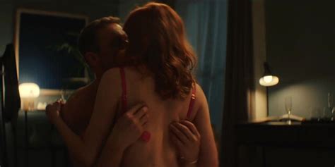 Nude Video Celebs Eleanor Tomlinson Sexy The Couple Next Door S01e03 04 2023