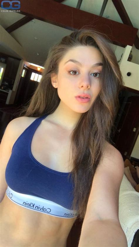 Kira Kosarin Nackt Nacktbilder Playboy Nacktfotos Fakes Oben Ohne