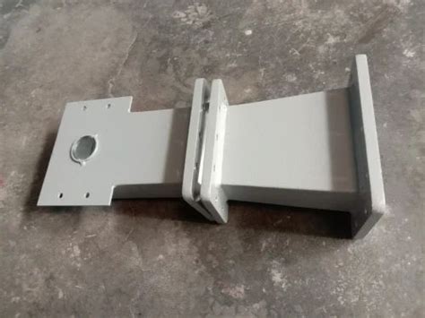 Waveguide Isolator Wr 284 At ₹ 1200000piece वेवगाइड कॉम्पोनेन्ट In