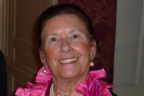 La Mort Delisabeth Du Réau Historienne Des Relations Internationales