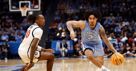 Michigan Basketball Lands Unc Pg Transfer Elliot Cadeau