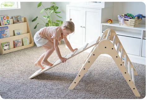 Sprout Pi Ct R1 Wooden Foldable Climbing Triangle Instruction Manual