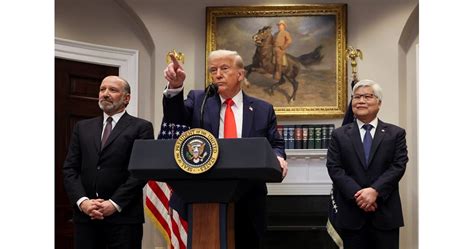 В търговската война на Тръмп Канада плаши да спре доставки на ток Китай отвръща на 20 мита с