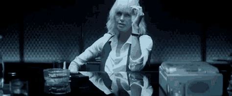 Flusso Eolico Charlize Theron  Charlize Theron  S Tenor