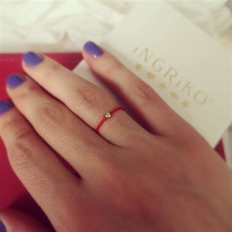 Red String Etsy