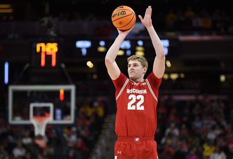Wisconsin Center Steven Crowl Im More Versatile Than I Showed At