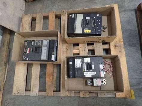 Lot Of 3 Square D Circuit Breakers Yellow Tag Auctions