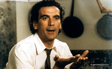 Massimo Troisi Il Pulcinella Senza Maschera Che Il 19 Febbraio