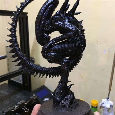 3d Printable Alien By Thesuidream