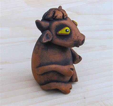 Керамічна фігурка бик — ціна 120 грн у каталозі Статуетки Купити товари для дому та побуту за