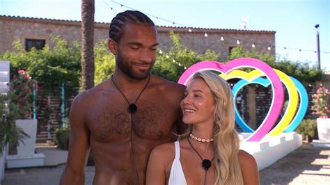 Love Island Star Reuben Collins Confirms Split From Co Star Grace Jackson