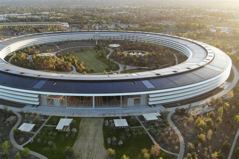 Stunning Examples Of Modern High Tech Architecture