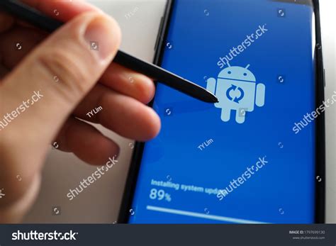 562 Android Upgrades Images Stock Photos Vectors Shutterstock