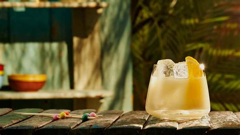 Tropical Punch Cocktail Recipe Tropical Rum Drinks BacardÍ Us
