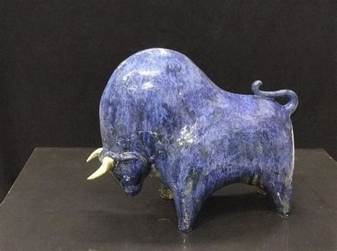 Бик керамічний символ 2021 року — ціна 3200 грн у каталозі Статуетки Купити товари для дому та