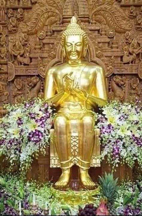 ဘုရား တရား သံဃာ မင်္ဂလာညချမ်း လေးပါ။ 🌹🌹🌹🌹🌹🌹🌹🌹🌹🌹 🌹ဗုဒ်ဓံ သရဏံ ဂစ်ဆာမိ 🌹 🌹ဓမ်မံ သရဏံ ဂစ်ဆာမိ 🌹 🌹