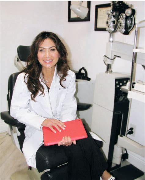 Kelly Tran Od On Linkedin Tmpoptometry Eyecare Vision