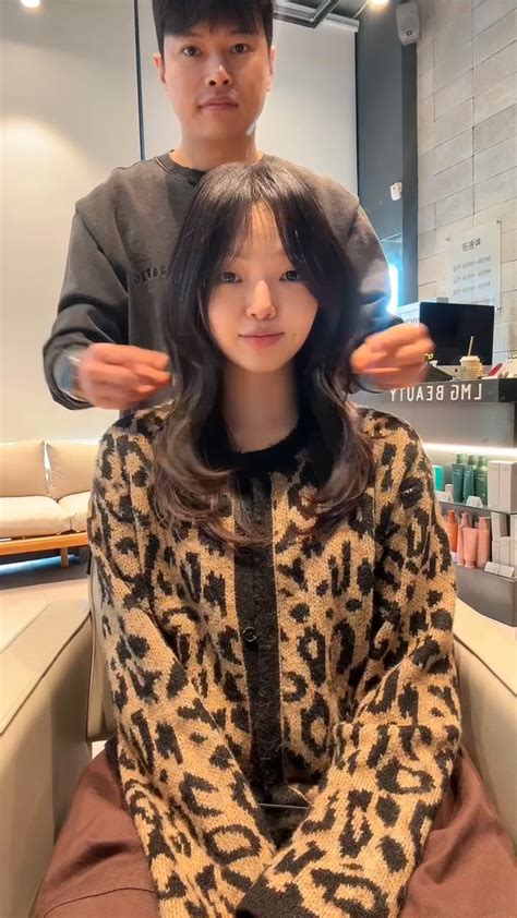 전주1인미용실 전주미용실 이민규 Lmg뷰티 Lmghair15 둥근얼굴형에는 윗볼륨이 중요할텐데요 고대기 손질을 잘하시는분들이라면 뿌리펌 만 해