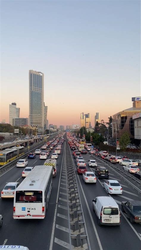Mecidiyeköy Metrobüs Yolculuk Seyahat Fotoğrafçılığı Fotoğrafçılık Eğitimleri
