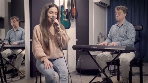 Къде си вярна ти любов народна Вероника Цанкова и Иван Тотев Youtube Music