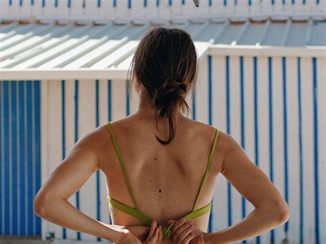 Breast Massage Possible Benefits How To Do It And More