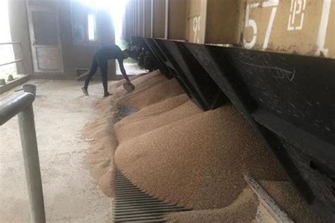 „უკვე დაიხურა რამდენიმე წისქვილკომბინატი“ „რუსული ფქვილი შემოვიდა და კონკურენციას ვერ უძლებენ